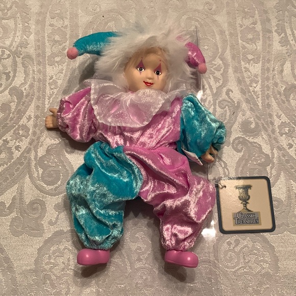 Classic Treasures | Other | Porcelain Collectable Sand Clown Hand ...